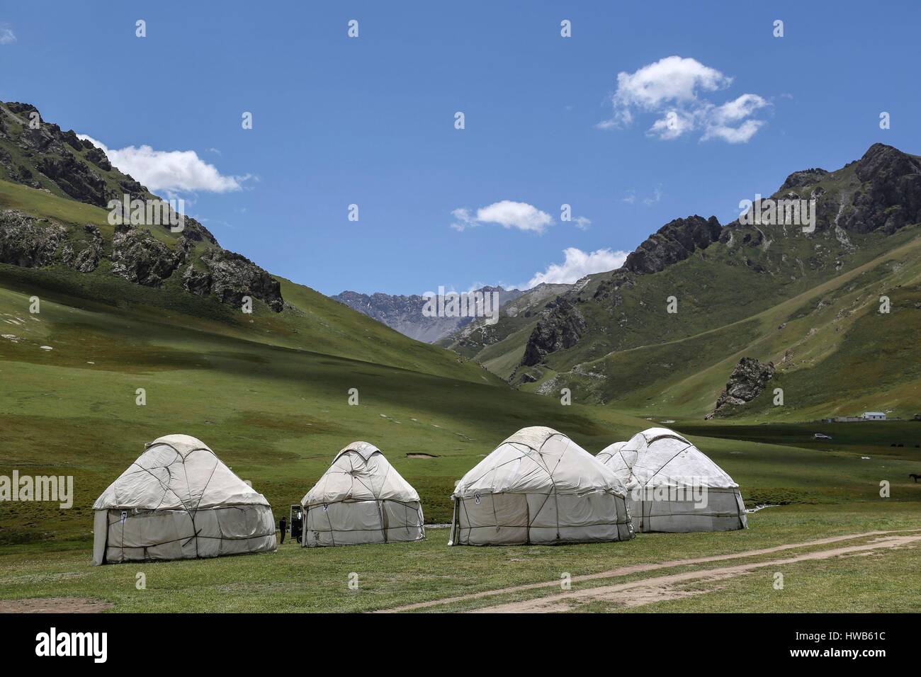 Kyrgyzstan, Naryn Province, sightseeing tour and mountain trek, yurt ...