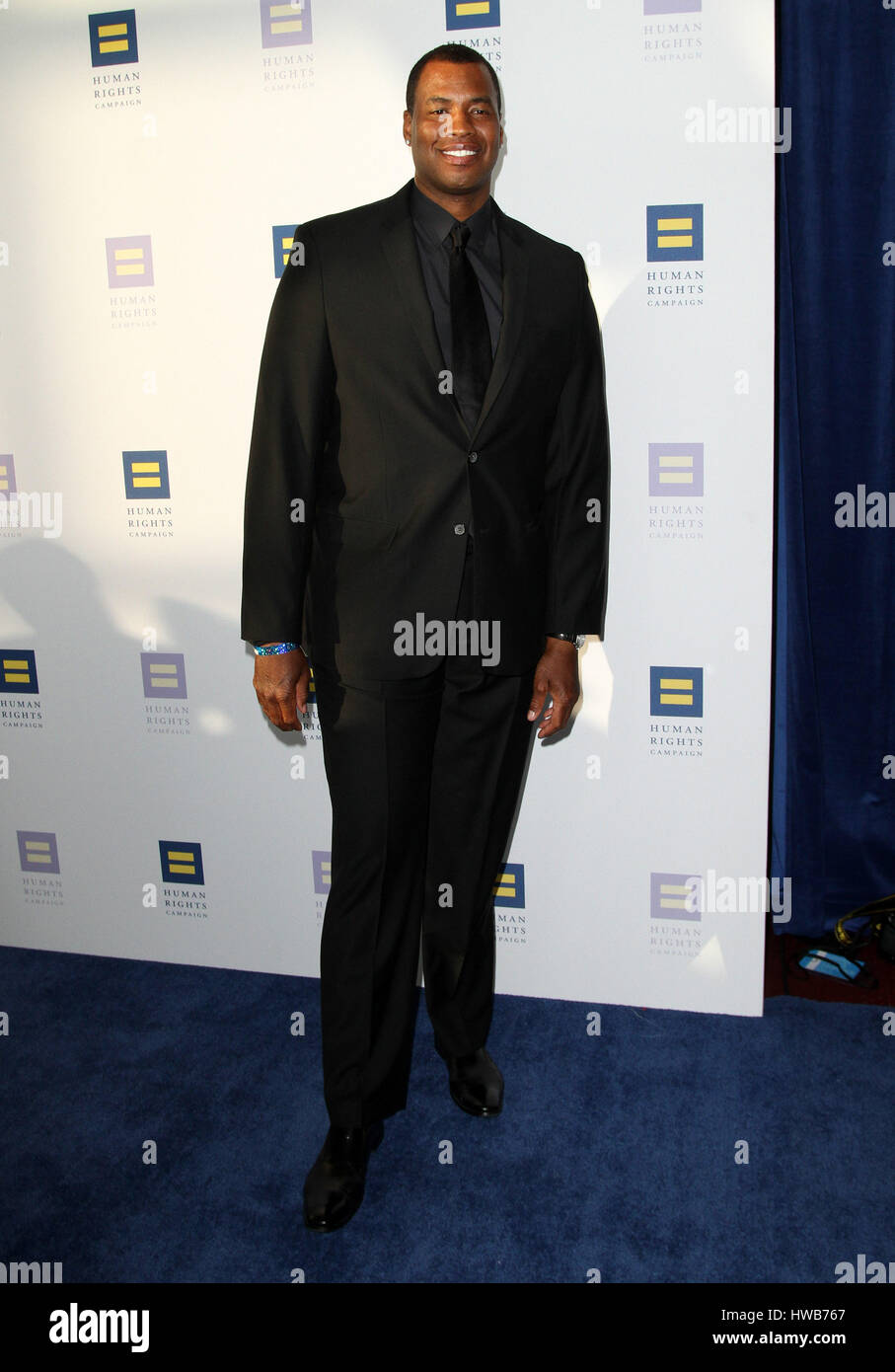 Jason Collins Boyfriend Kiss