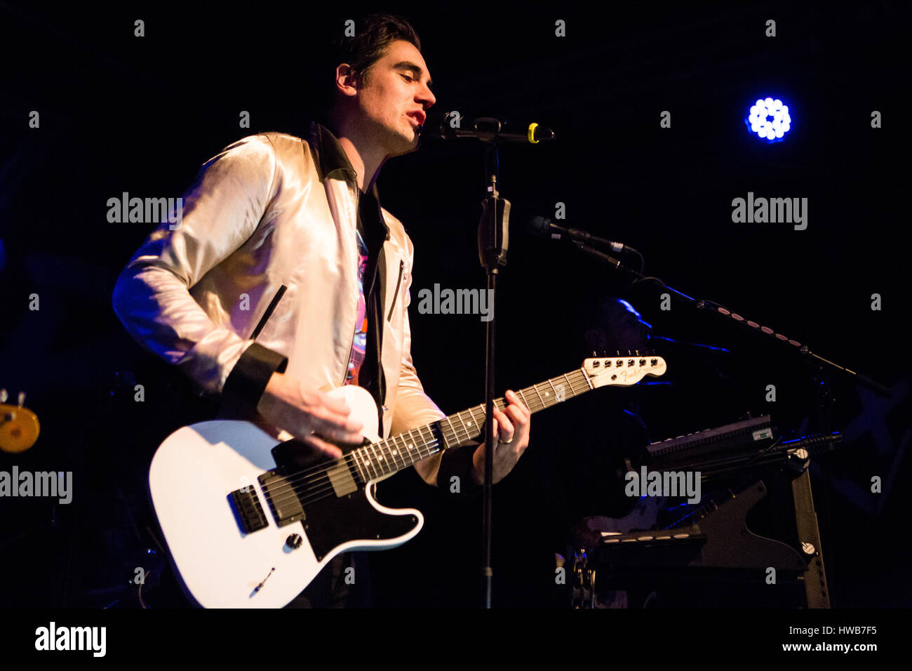 English pop rock band busted hi-res stock photography and images - Alamy