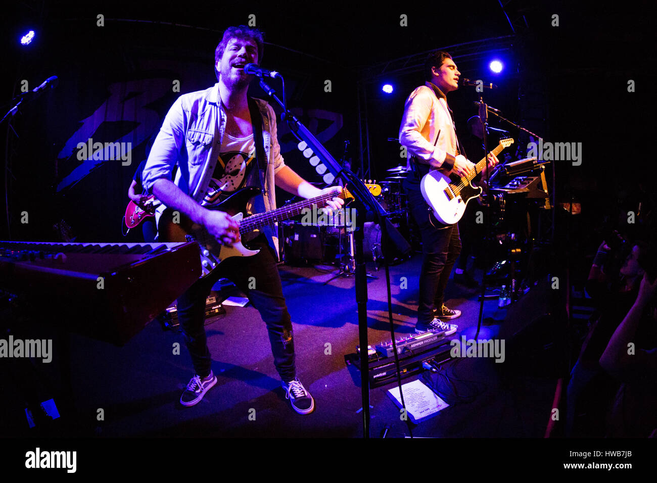 Busted band hi-res stock photography and images - Alamy