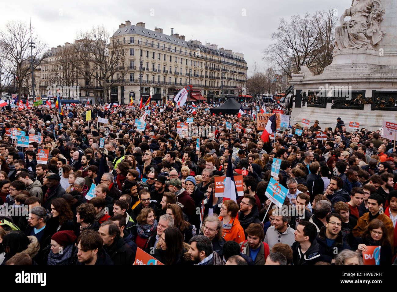 Paris, France. 18th March, 2017. Parade for the 6th republic with Jean ...