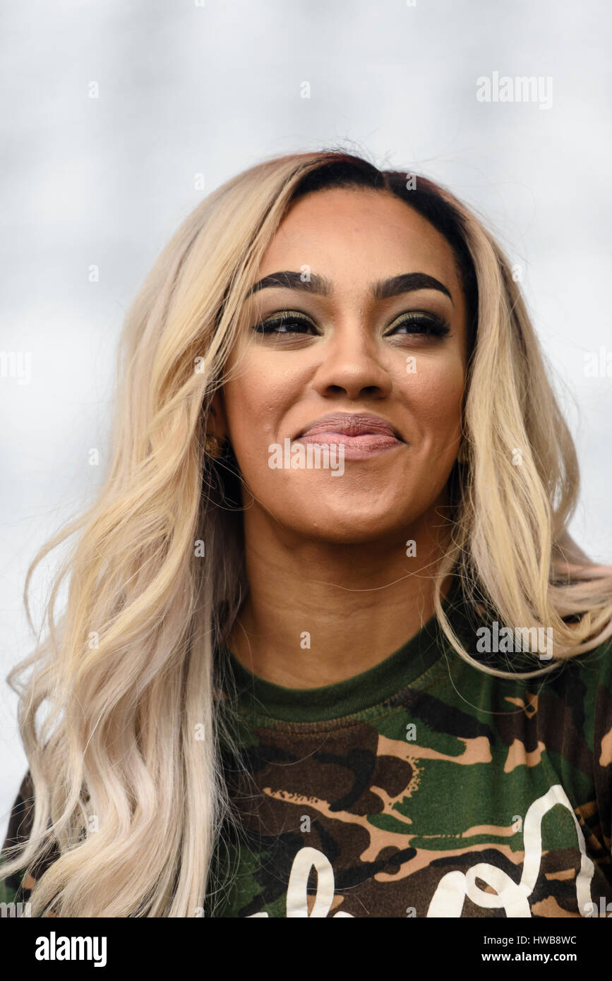 Karis anderson hi-res stock photography and images - Alamy