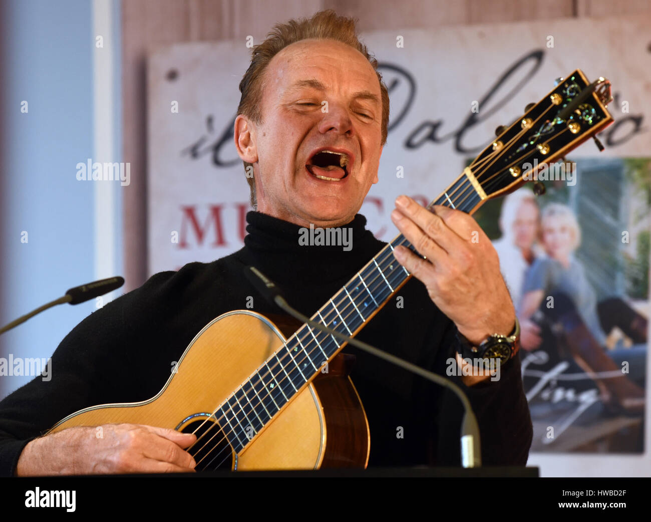 Sting in tuscany hi-res stock photography and images - Alamy