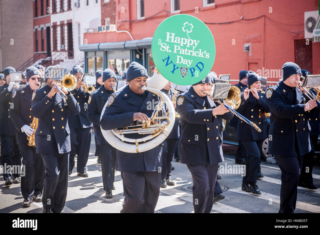 Police marching band parades hi-res stock photography and images - Alamy