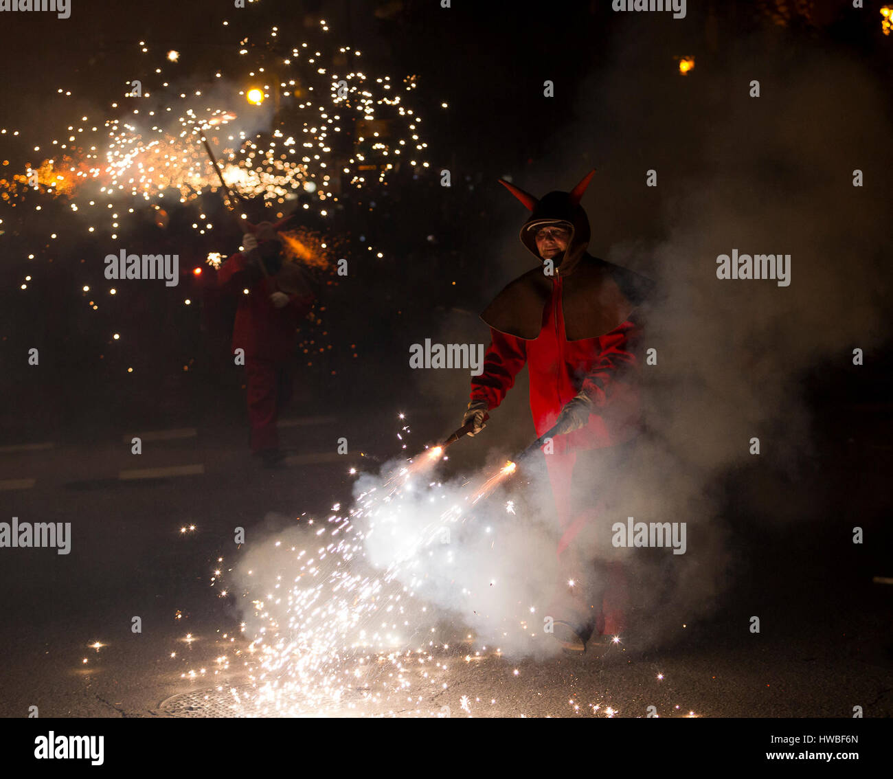 Valencia, Spain. 19th Mar, 2017. Fireworks in "Caravan fire" from the ...