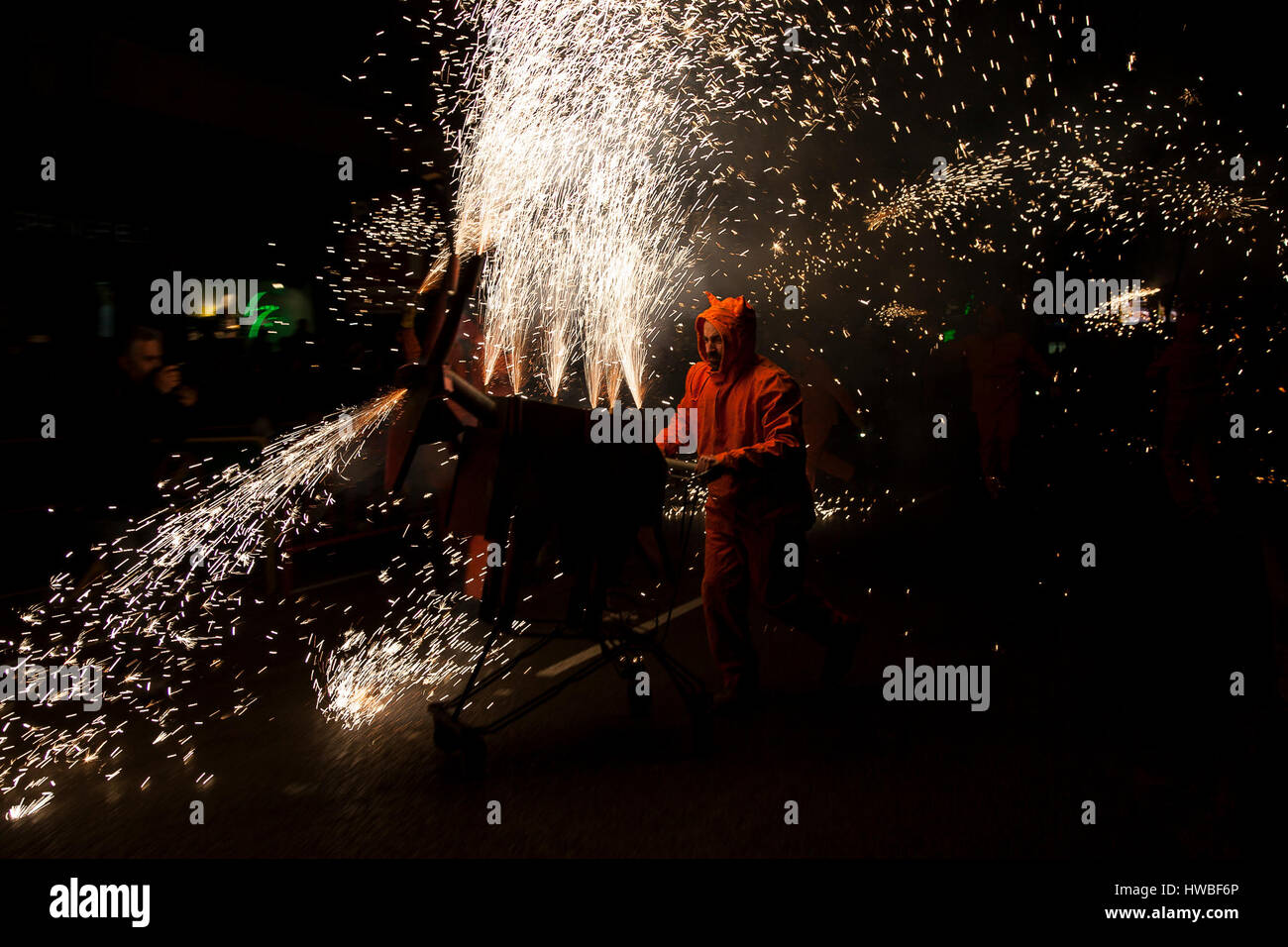 Valencia, Spain. 19th Mar, 2017. Fireworks in "Caravan fire" from the ...