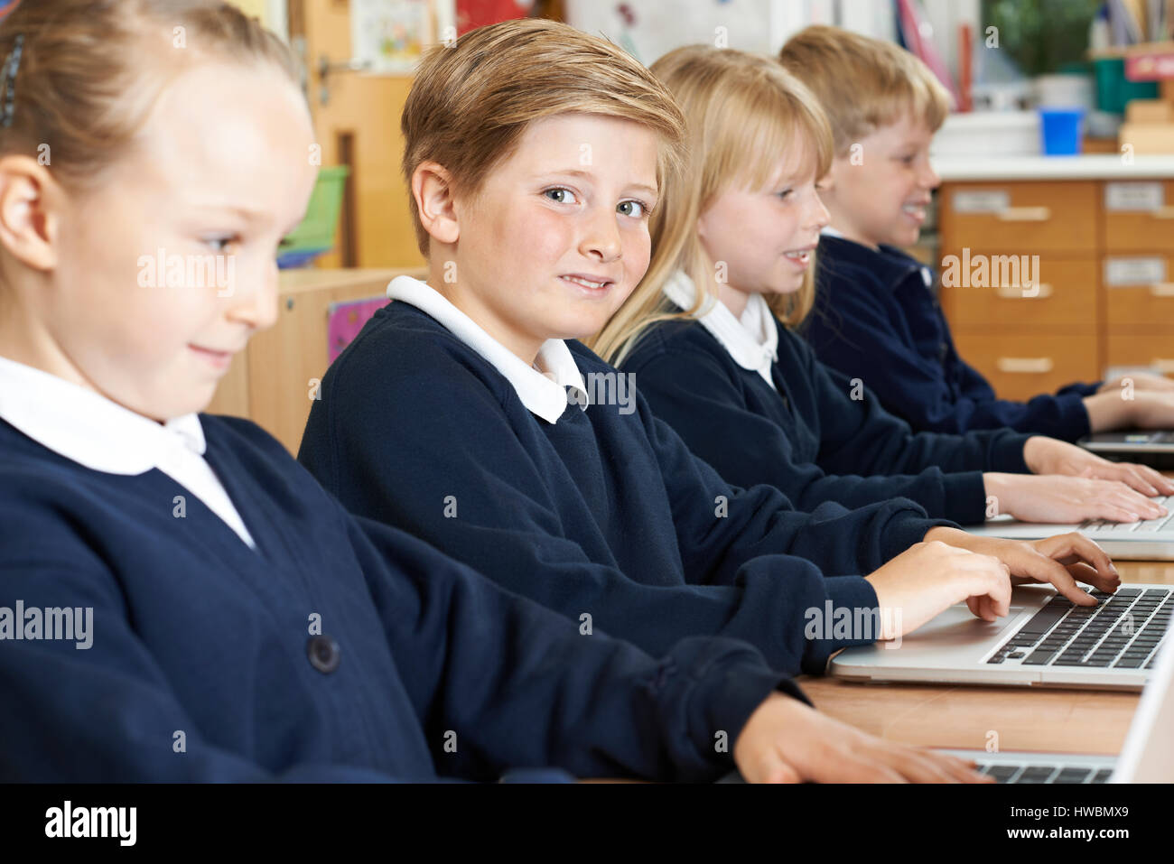 Classroom of children online learning hi-res stock photography and ...