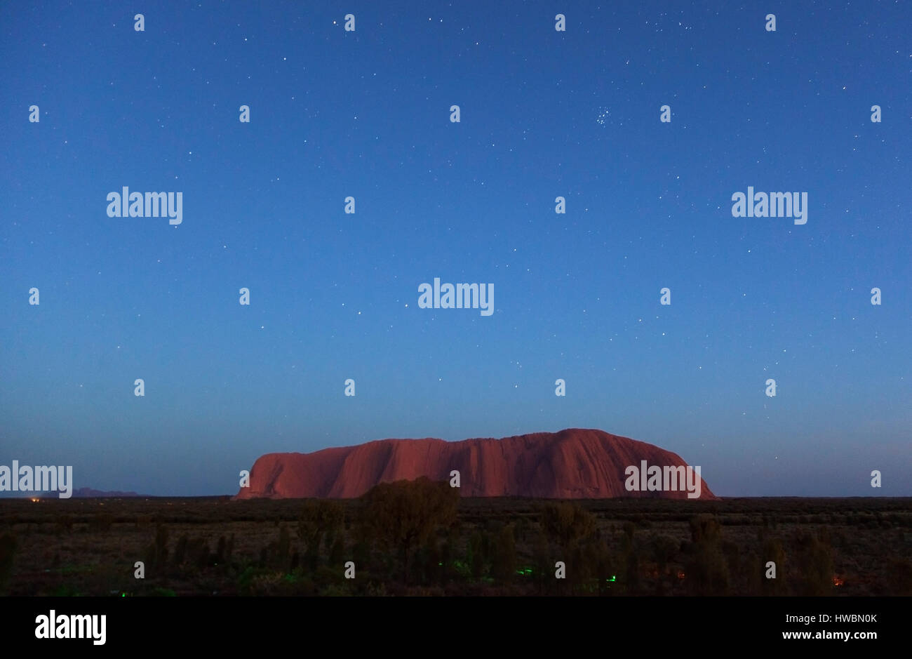 Sunrise Over Uluru, Uluru-Kata Tjuta National Park, Northern Territory ...