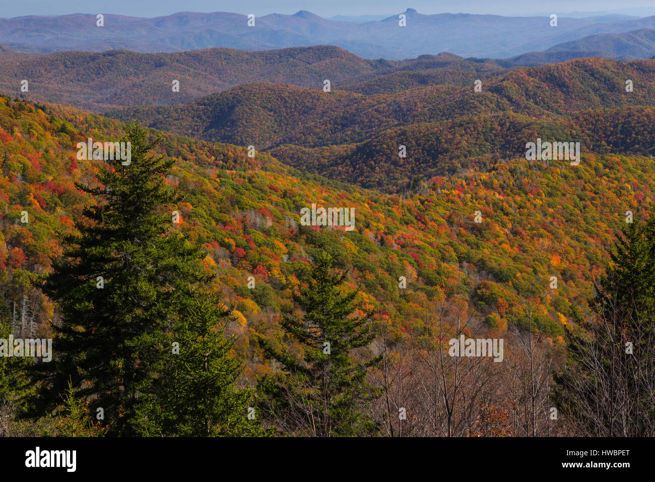 Ridgeline highway hi-res stock photography and images - Alamy