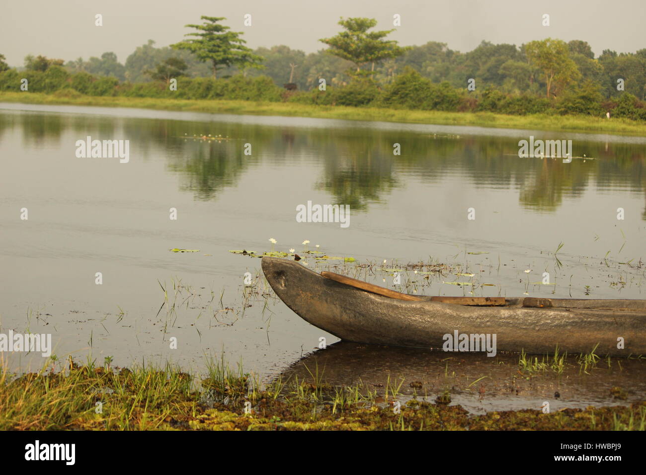 Canoe landscape hi-res stock photography and images - Alamy