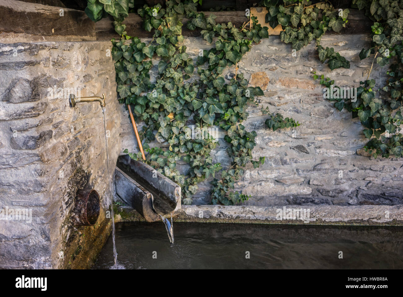 Drinking water cistern hi-res stock photography and images - Alamy