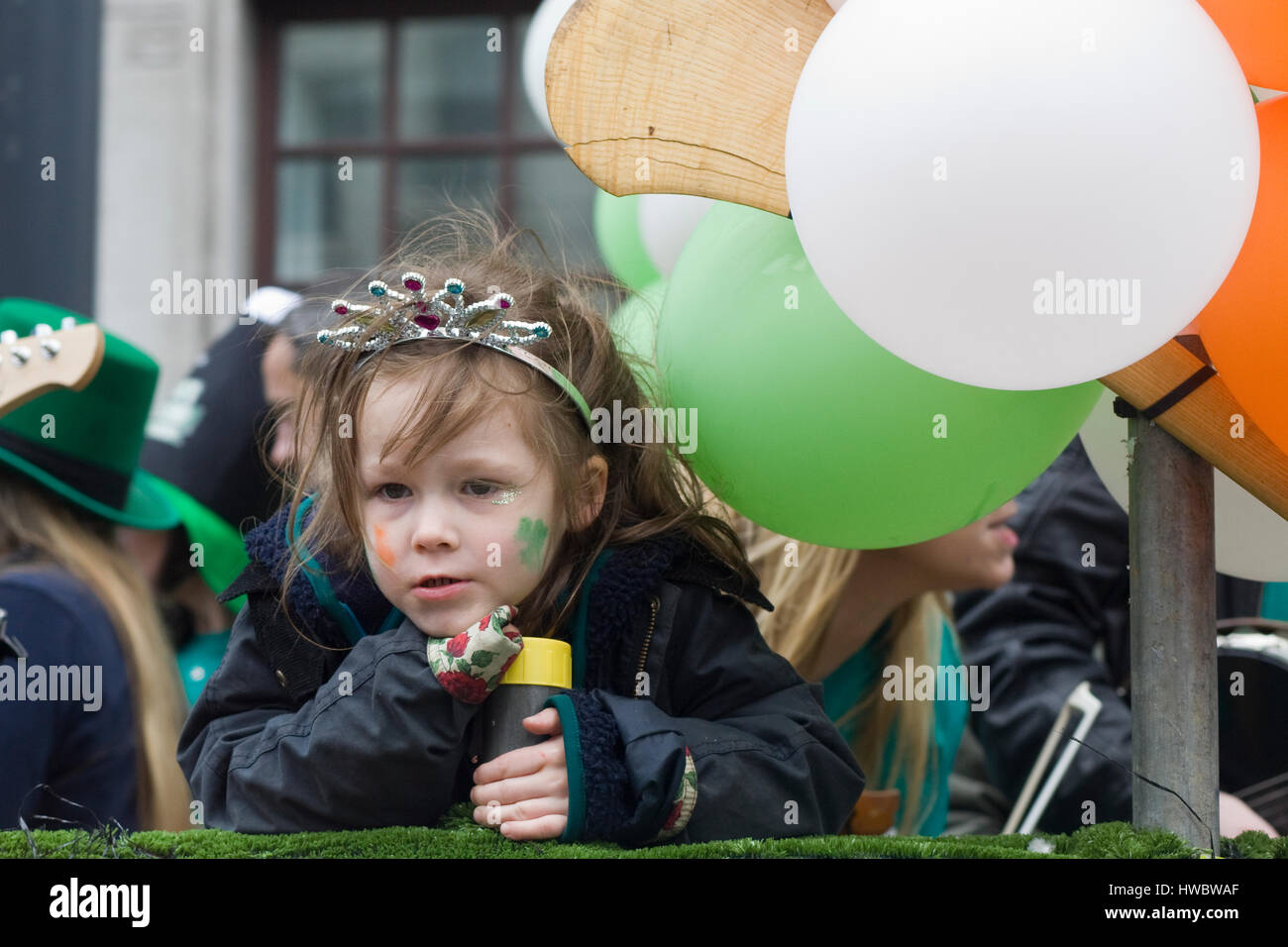 Saint patrick day balloons hi-res stock photography and images - Alamy
