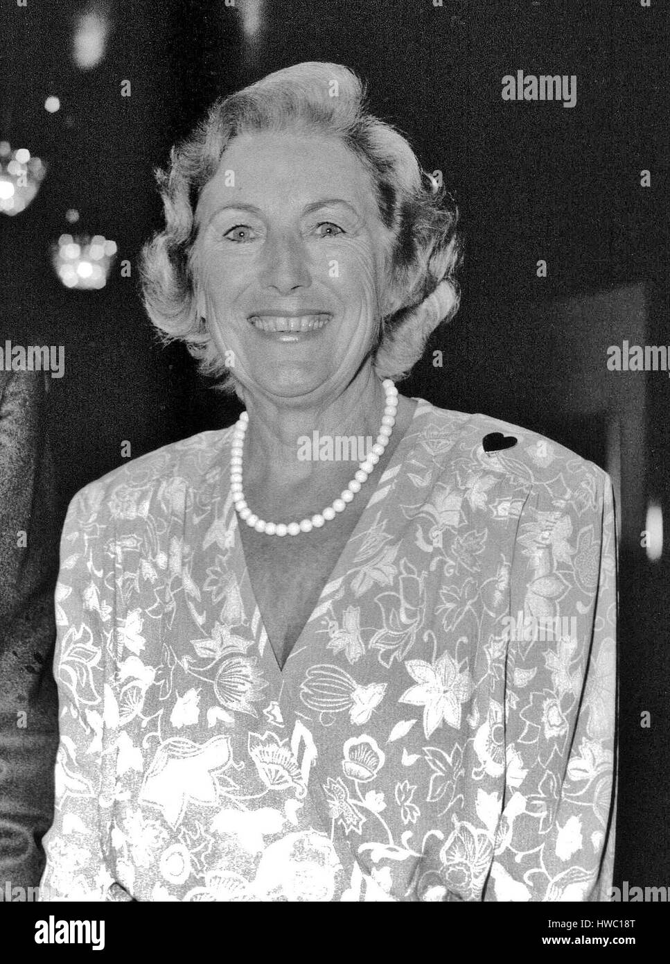 Vera lynn hi-res stock photography and images - Alamy