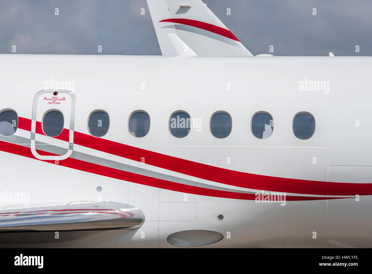 Windows fuselage cabin hi-res stock photography and images - Alamy
