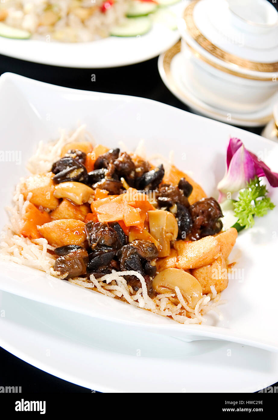 Oriental Food, sauteed Escargot Seshuan Stock Photo - Alamy