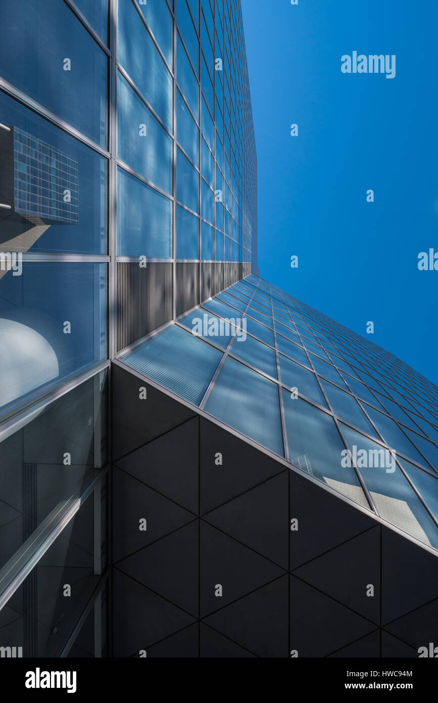 Exterior view of the First International bank tower, Tel Aviv-Yafo ...