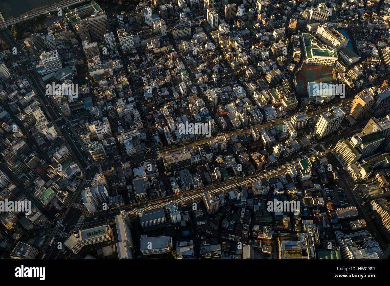 Bird's eye view of Tokyo at sunset from the top of the Tokyo Skytree ...
