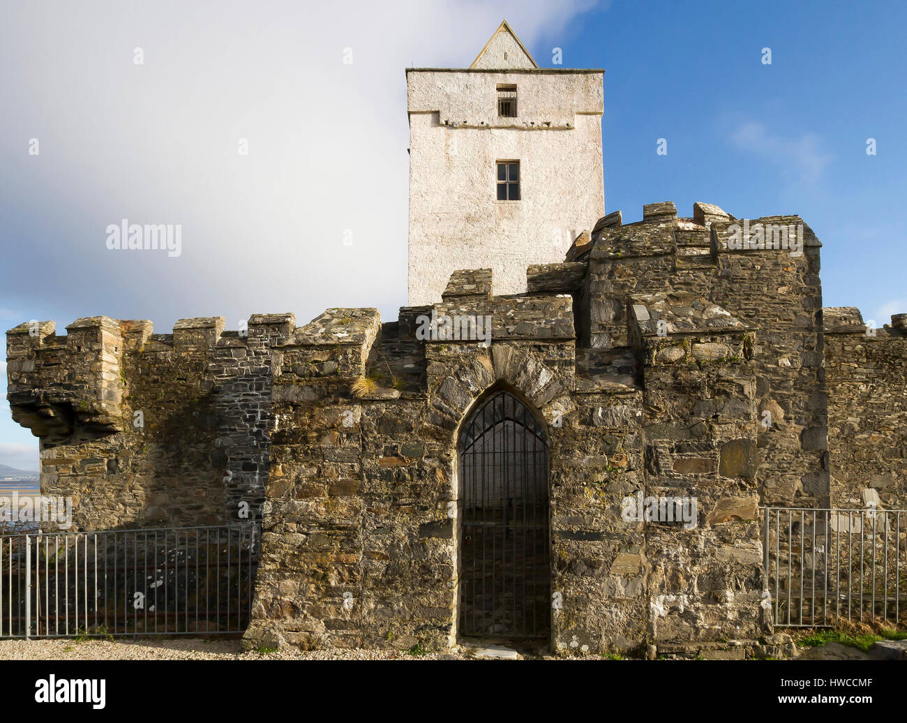 Doe Castle, near Creeslough, on the shores of Sheephaven Bay, County ...