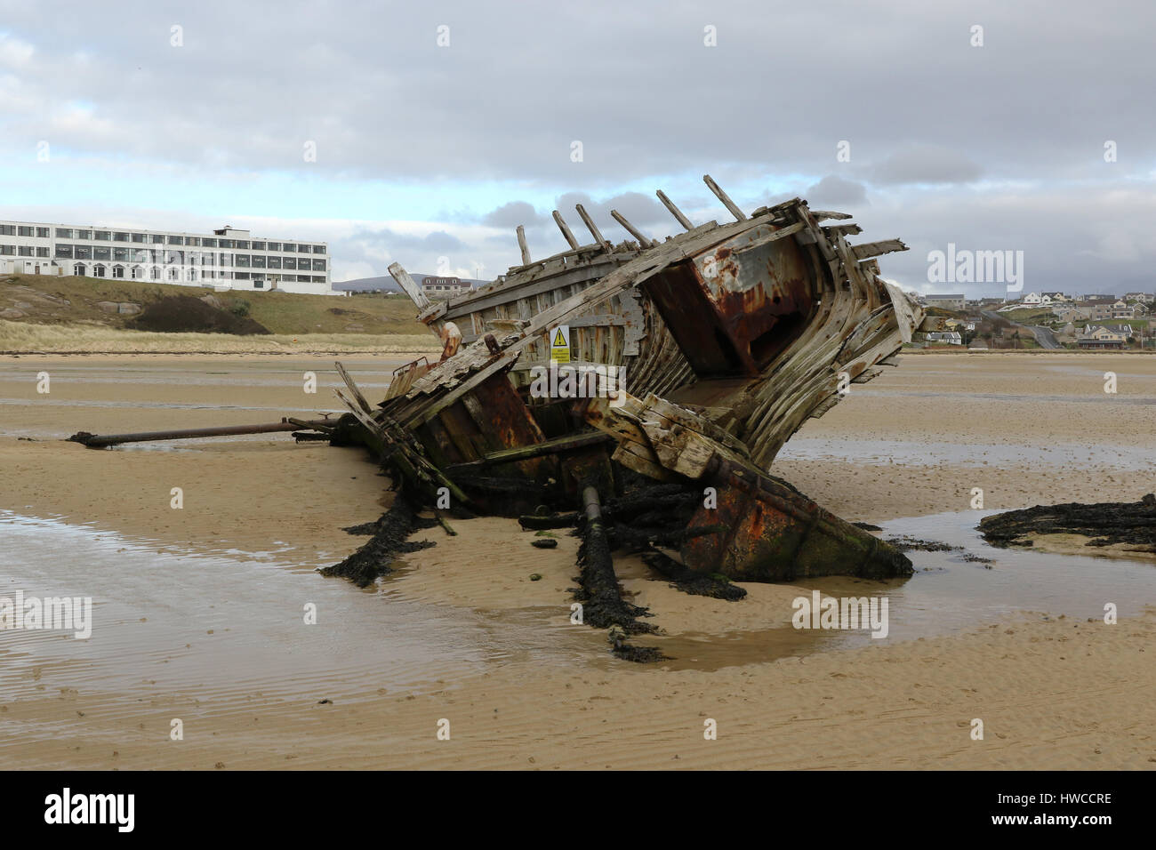 Wreck Of Trawler Bunbeg High Resolution Stock Photography and Images ...