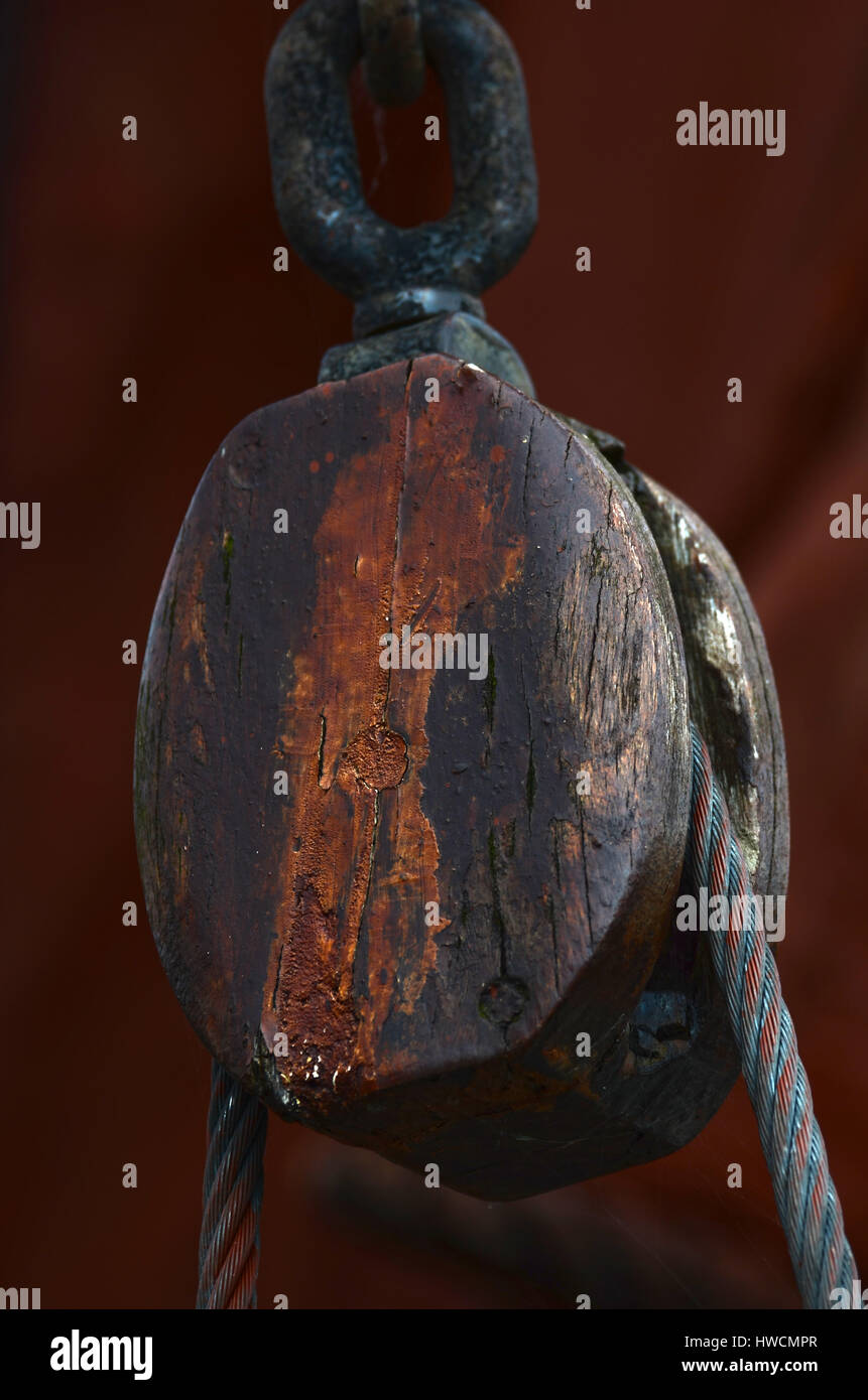 Wooden barges hi-res stock photography and images - Alamy