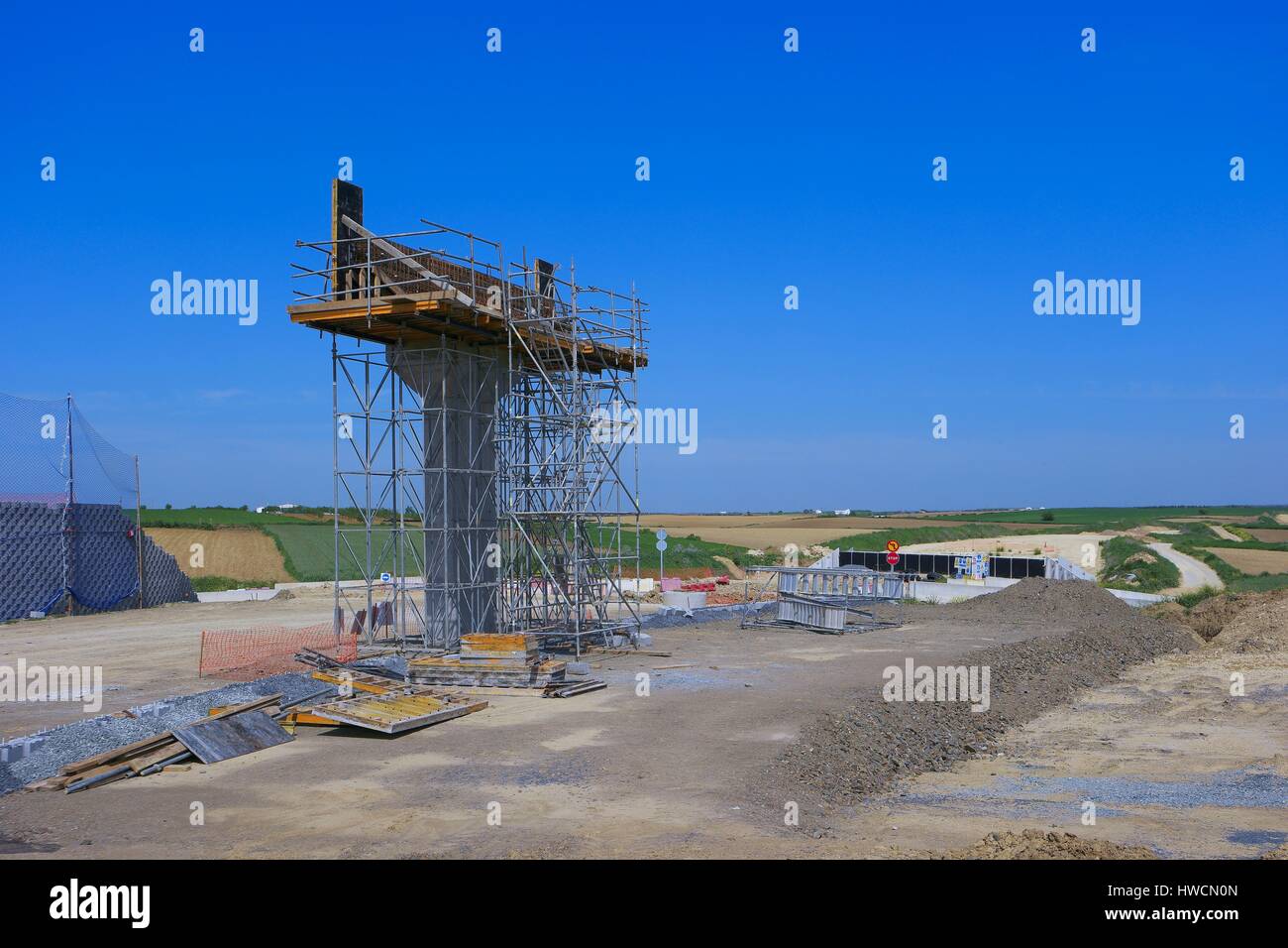 Single Pillar Bridge High Resolution Stock Photography and Images - Alamy