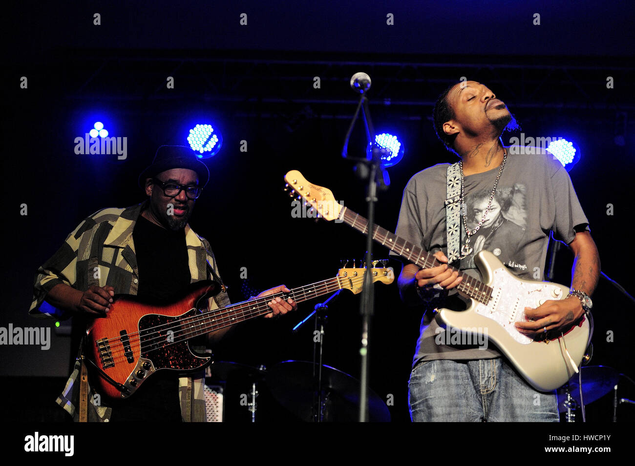 Hard rock musician hi-res stock photography and images - Alamy