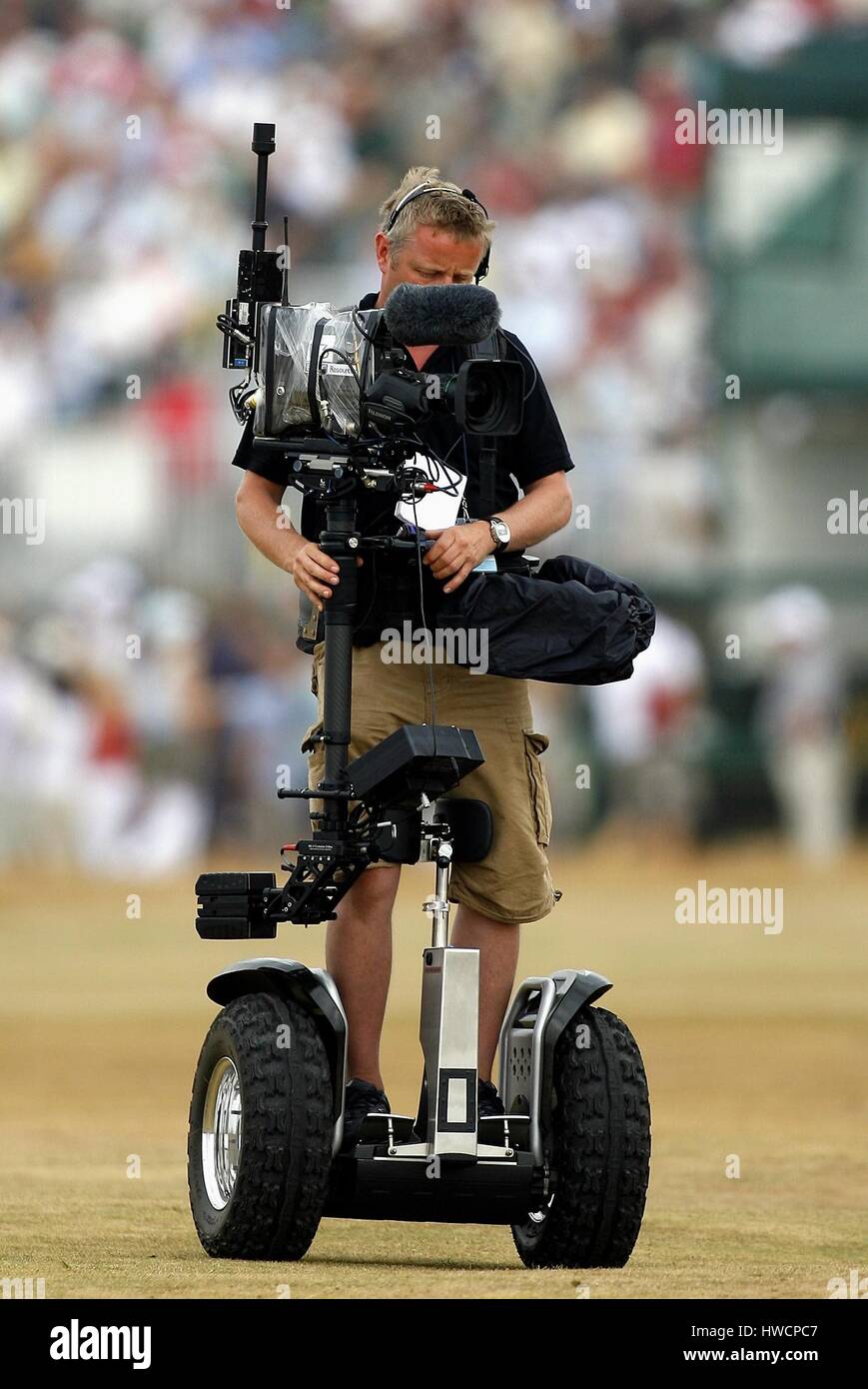 Bbc Cameraman High Resolution Stock Photography and Images - Alamy