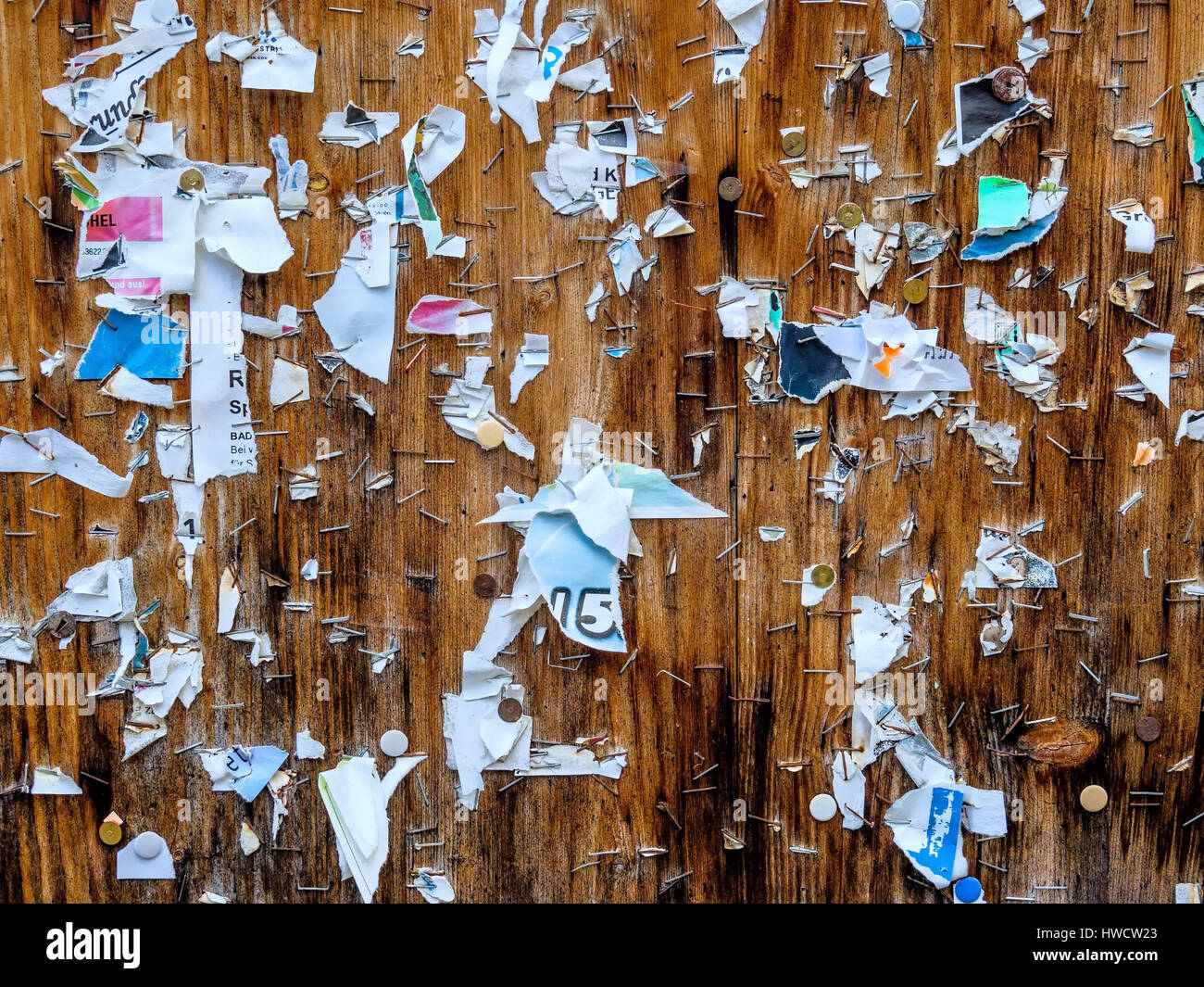 On a hoarding all posters were removed, Auf einer Plakatwand wurden ...