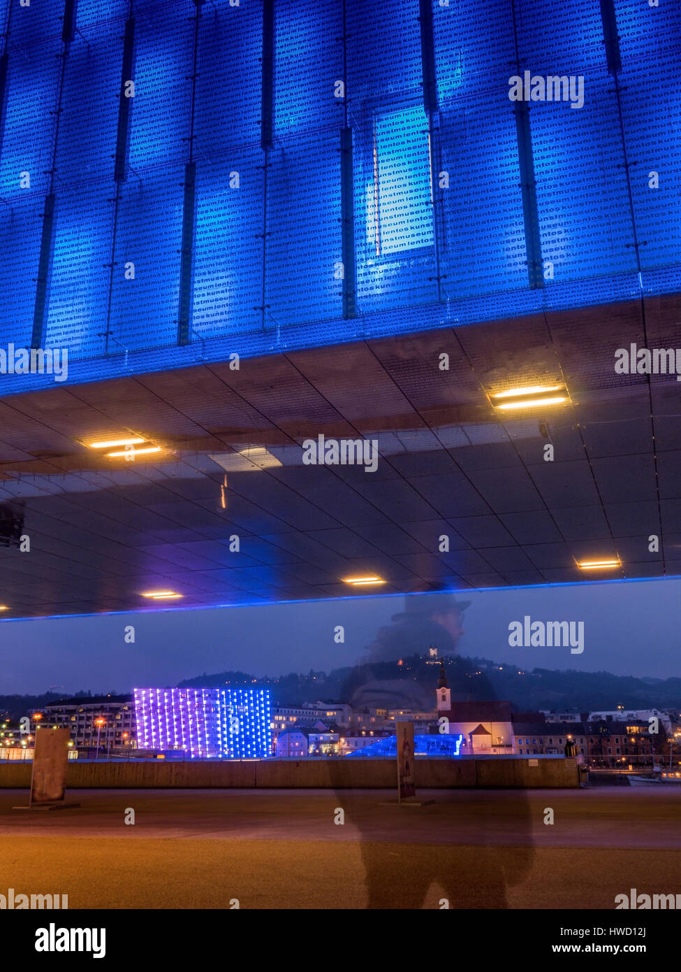 Ars electrnica center hi-res stock photography and images - Alamy