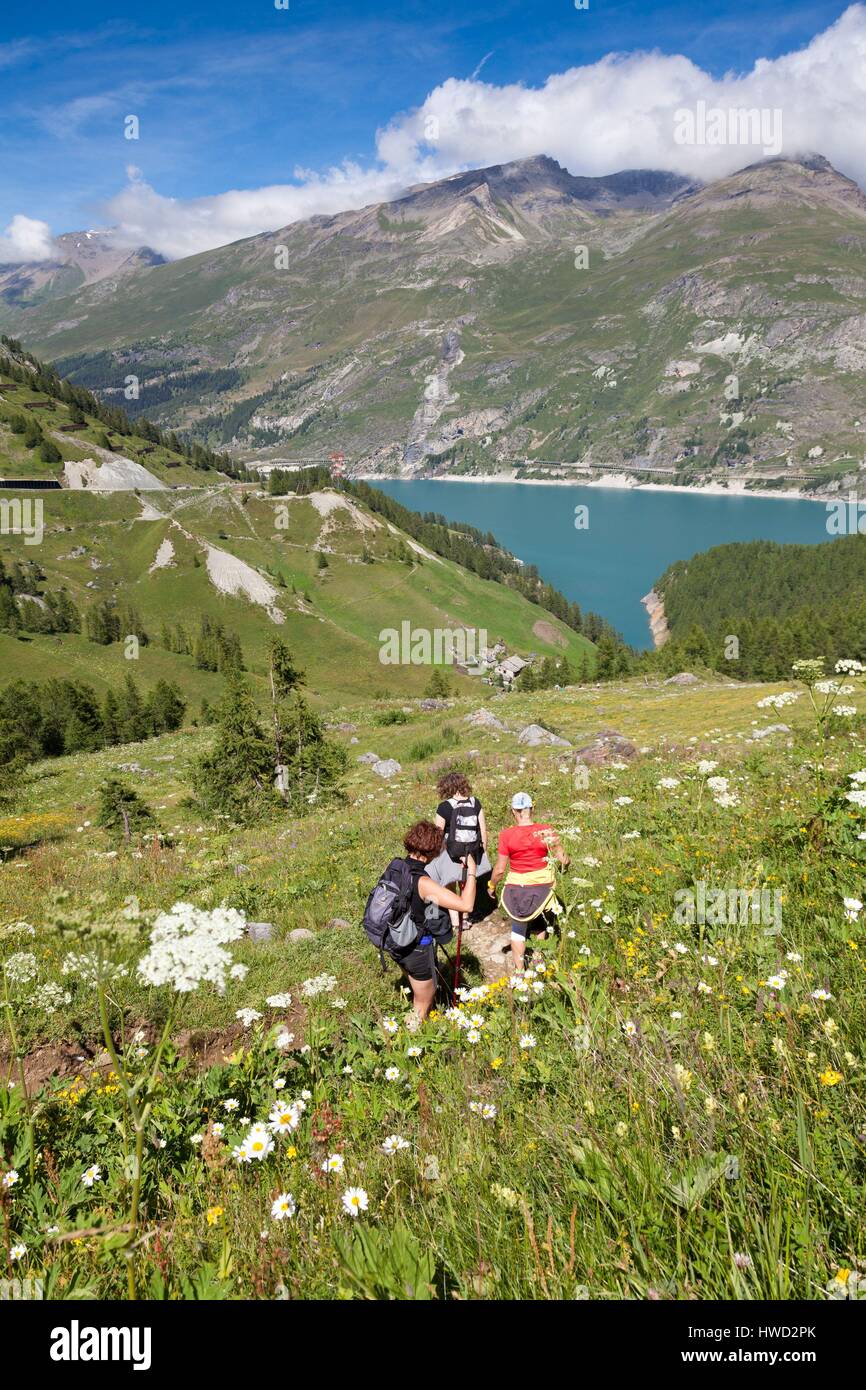 France, Savoie, Vanoise Massif, dam of Tignes, walkers Stock Photo - Alamy
