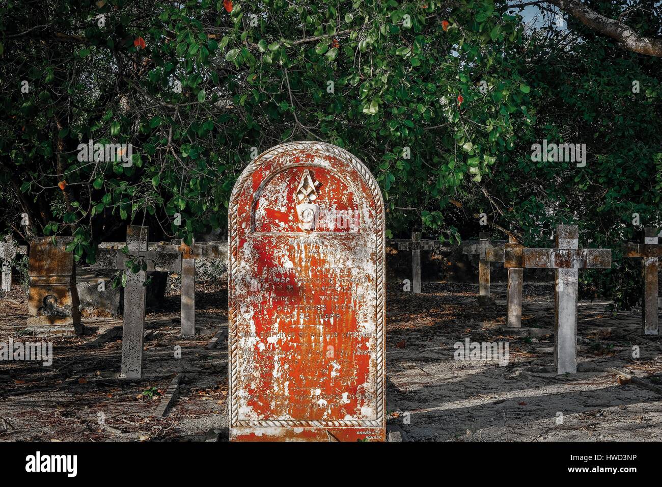Zanzibar grave island cemetery hi-res stock photography and images - Alamy