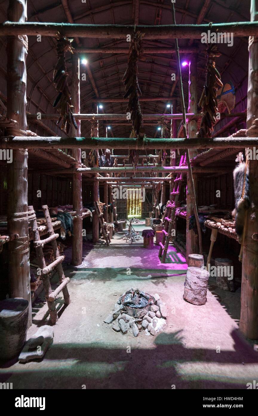 Huron wendat museum hi-res stock photography and images - Alamy