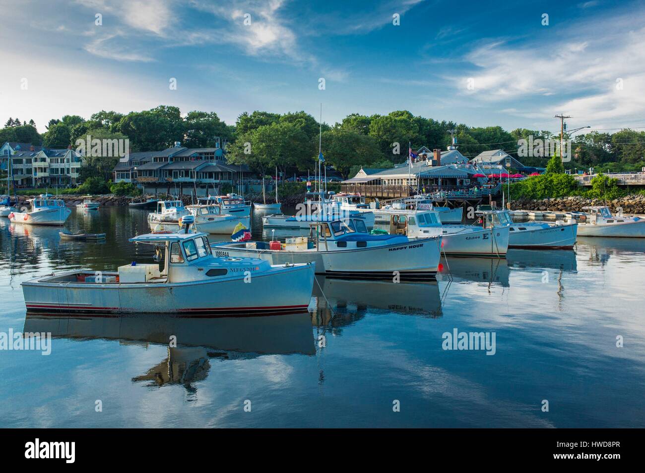 United States, Maine, Ogunquit, Perkins Cove, boat harbor Stock Photo ...