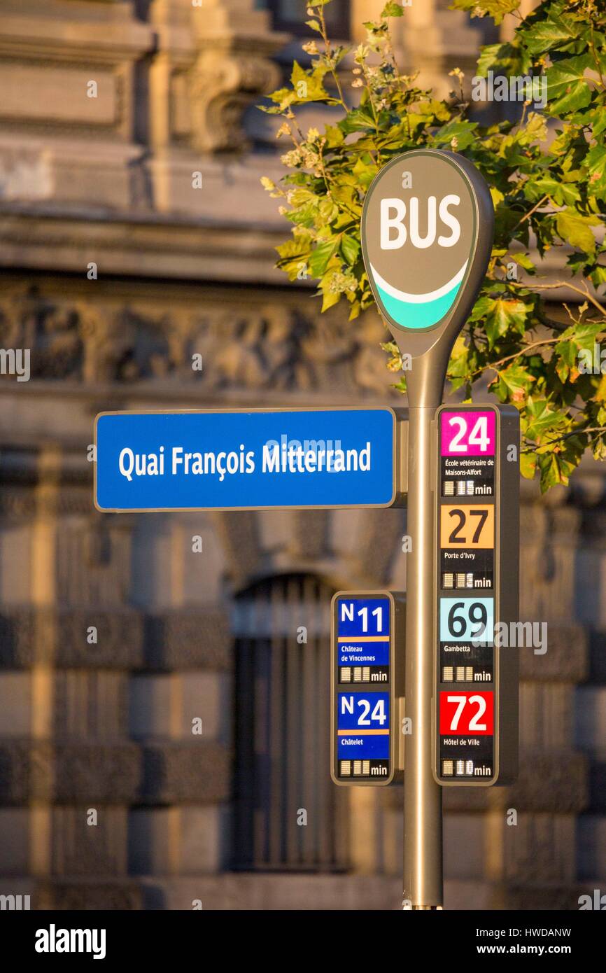 France, Paris, bus signpost Stock Photo - Alamy