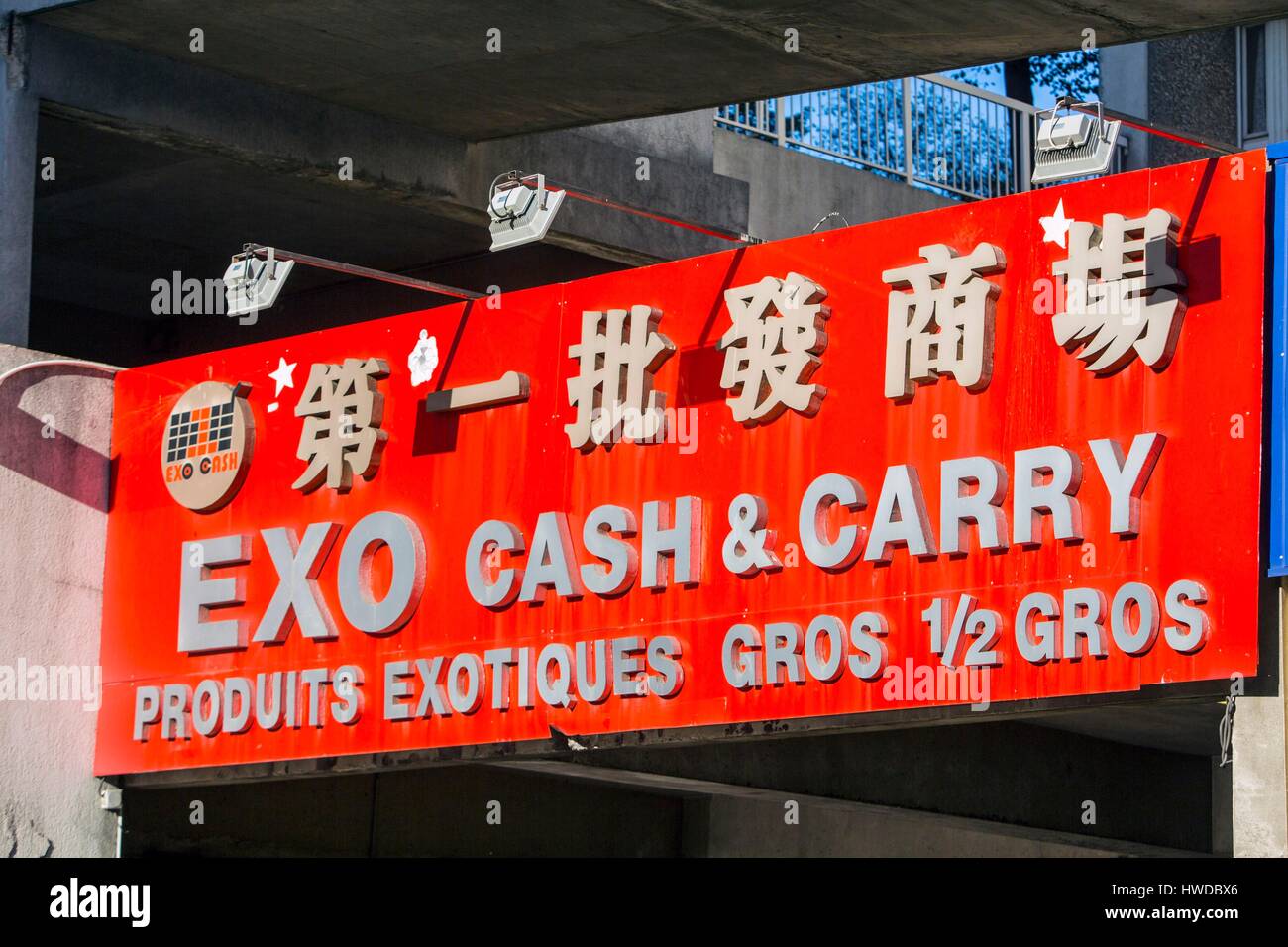 France, Paris, Chinatown of the XIIIth district, taught in Chinese ...