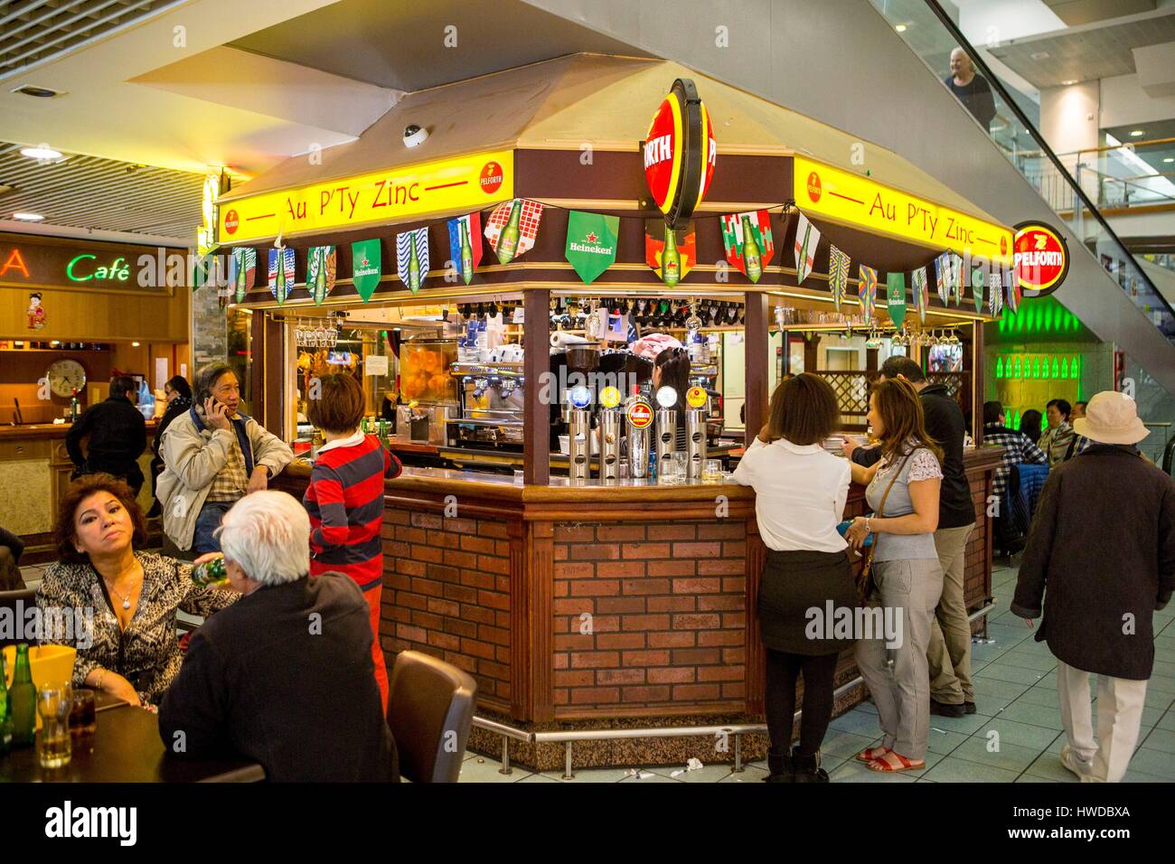 France, Paris, Chinatown of the XIIIth district, cafe used by Chinese ...