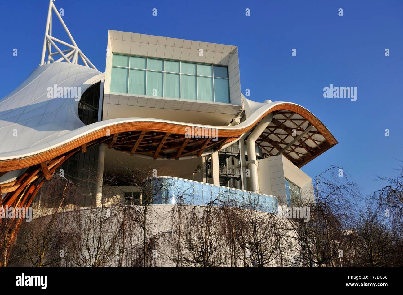 France, Moselle, Metz, Amphitheatre district, Centre Pompidou Metz, art ...