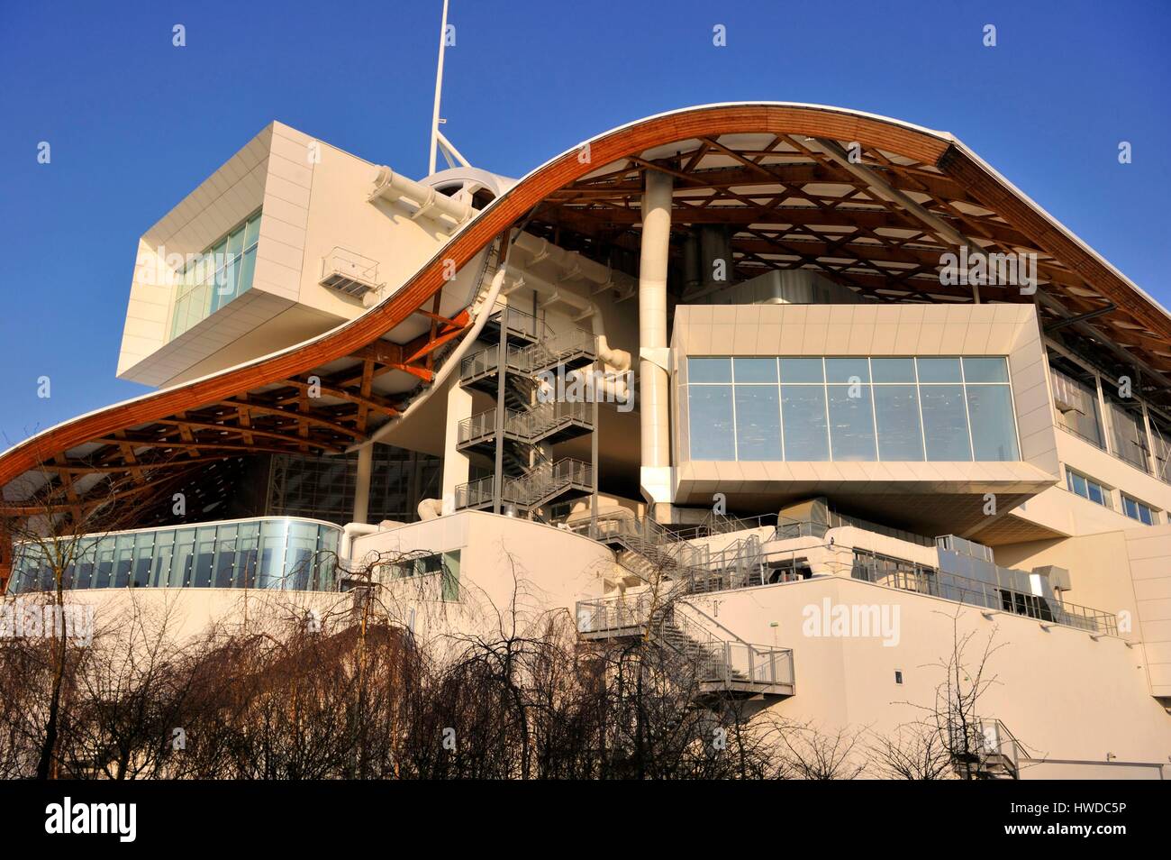 France, Moselle, Metz, Amphitheatre district, Centre Pompidou Metz, art ...