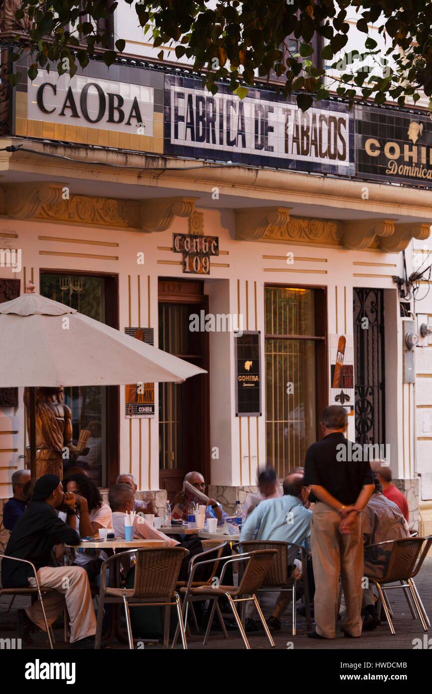 Dominican Republic, Santo Domingo, Zona Colonial, Calle El Conde ...