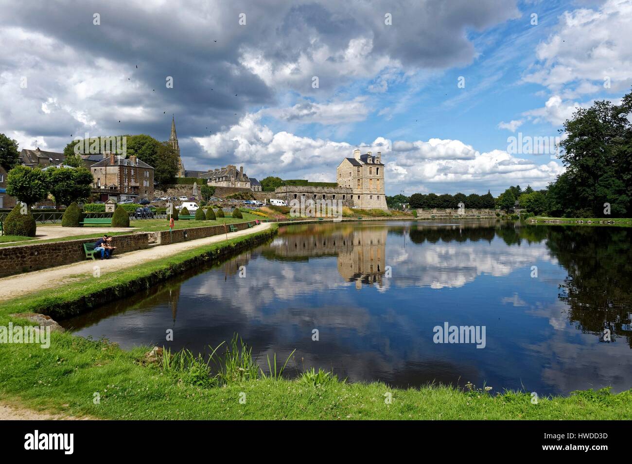 Quintin castle hi-res stock photography and images - Alamy
