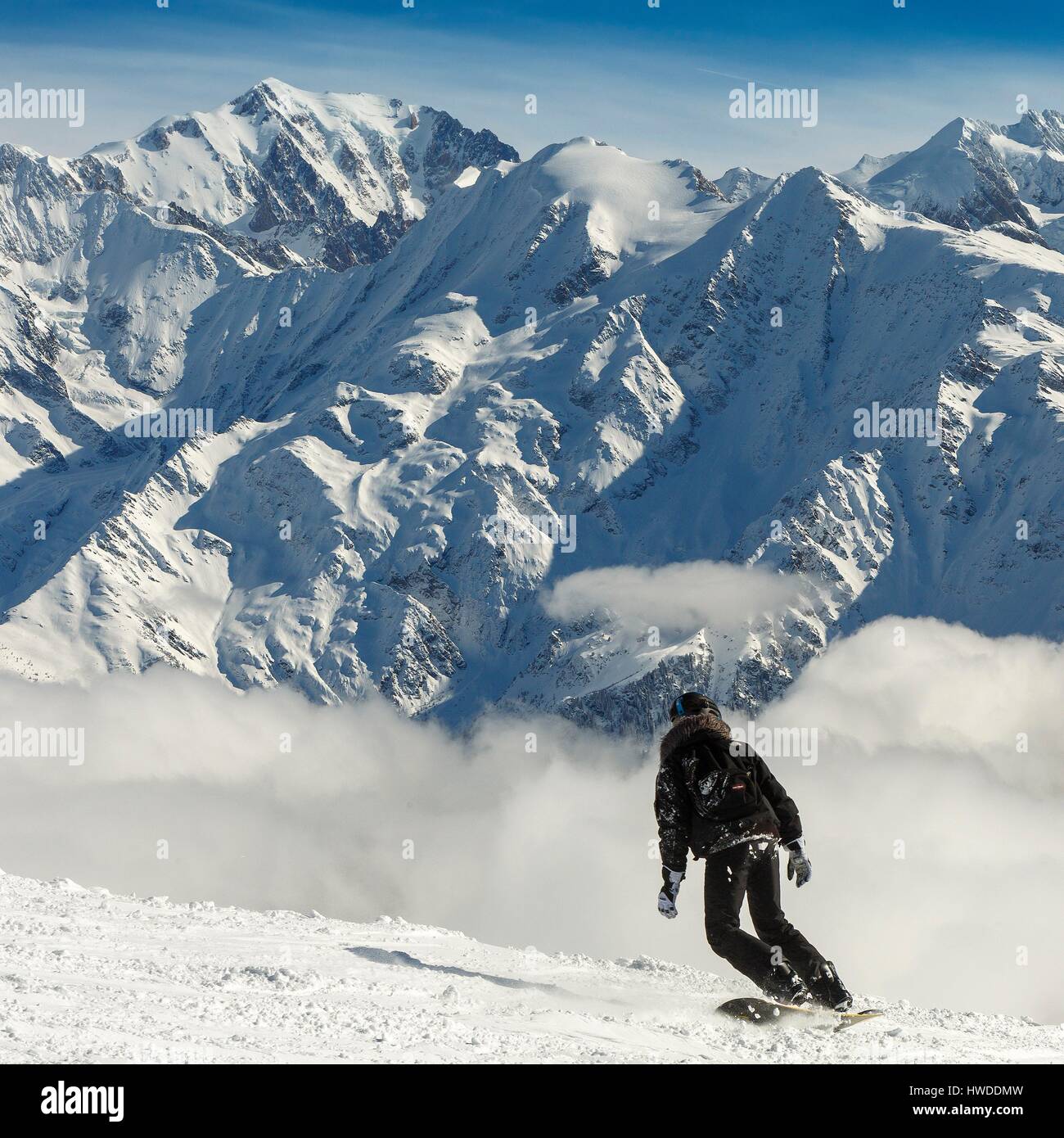 Les contamines france ski resort hi-res stock photography and images ...