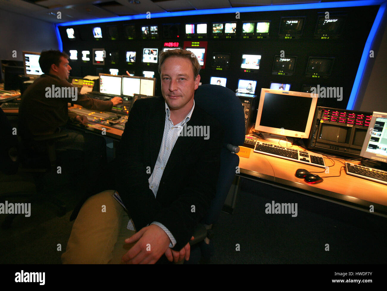 Film editing room hi-res stock photography and images - Alamy