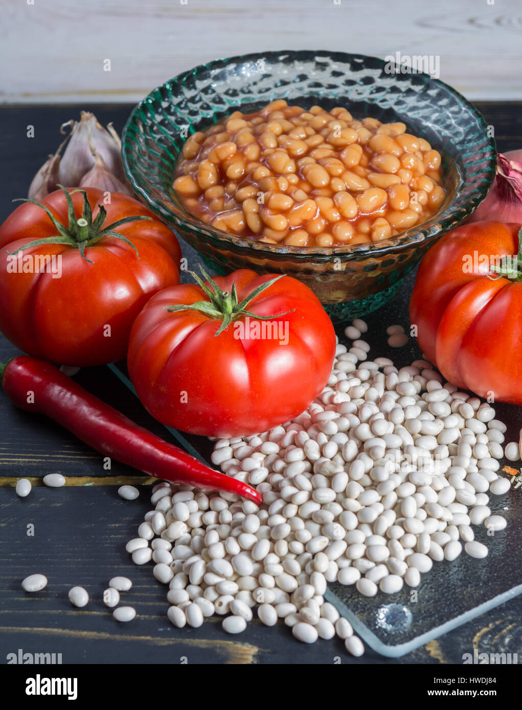 Traditional English food - baked white beans in tomato sauce and ...