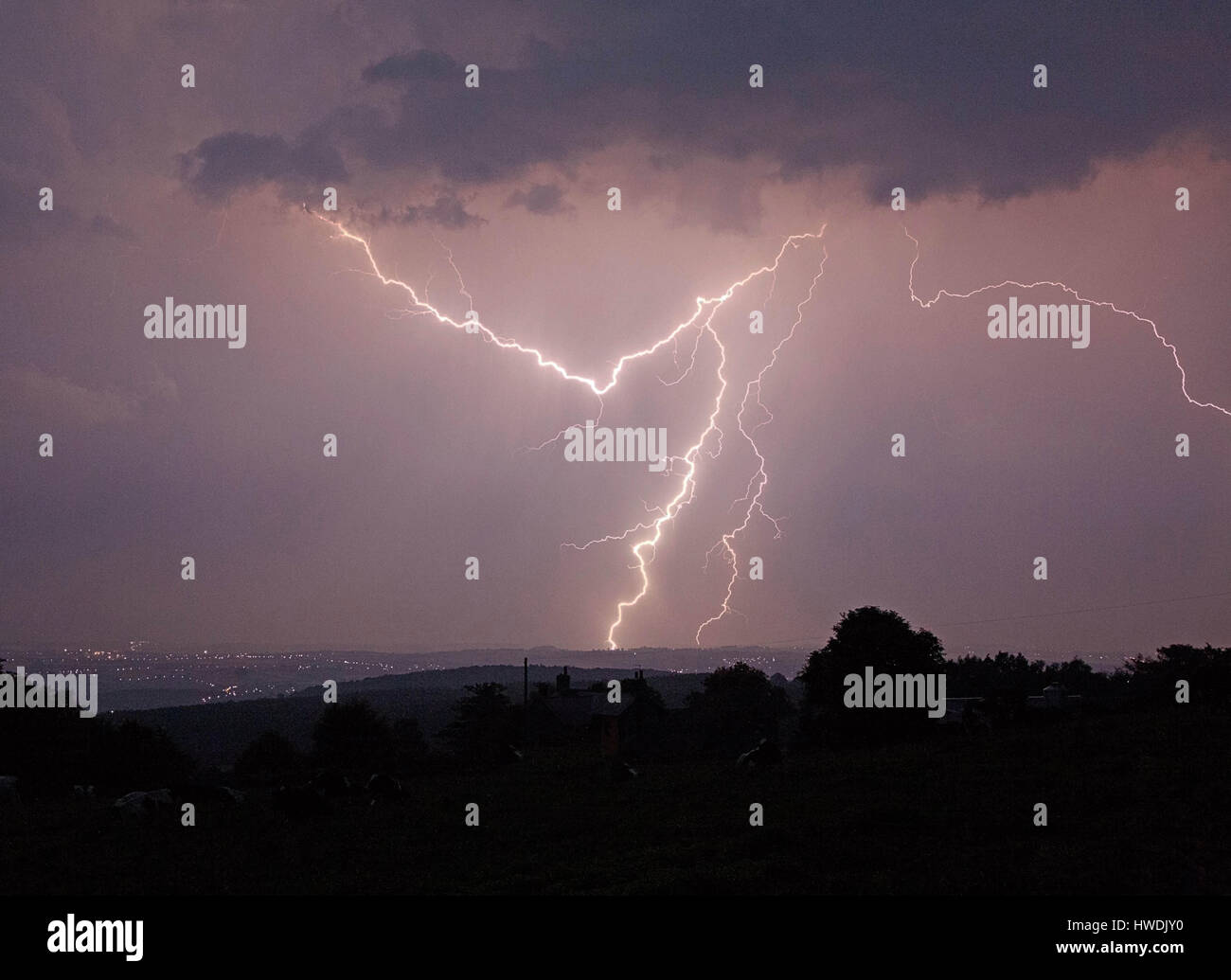 Lightning Fork Strike High Resolution Stock Photography and Images - Alamy