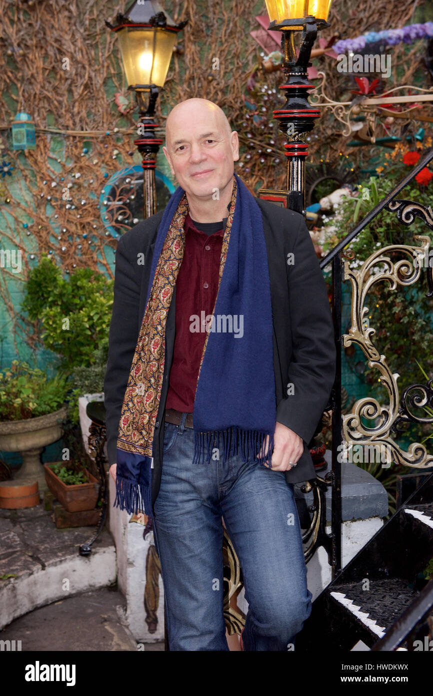 Rob Koral jazz and blues guitarist on location Stock Photo - Alamy