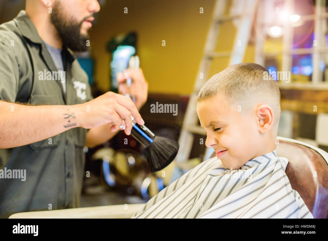 Pre cleaning hi-res stock photography and images - Alamy