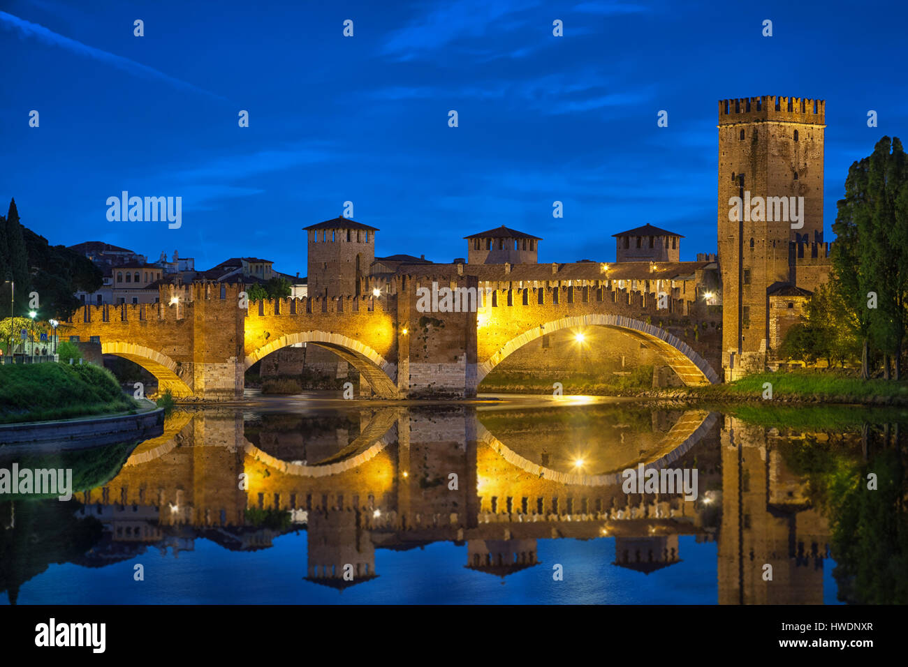 Castelvecchio hi-res stock photography and images - Alamy