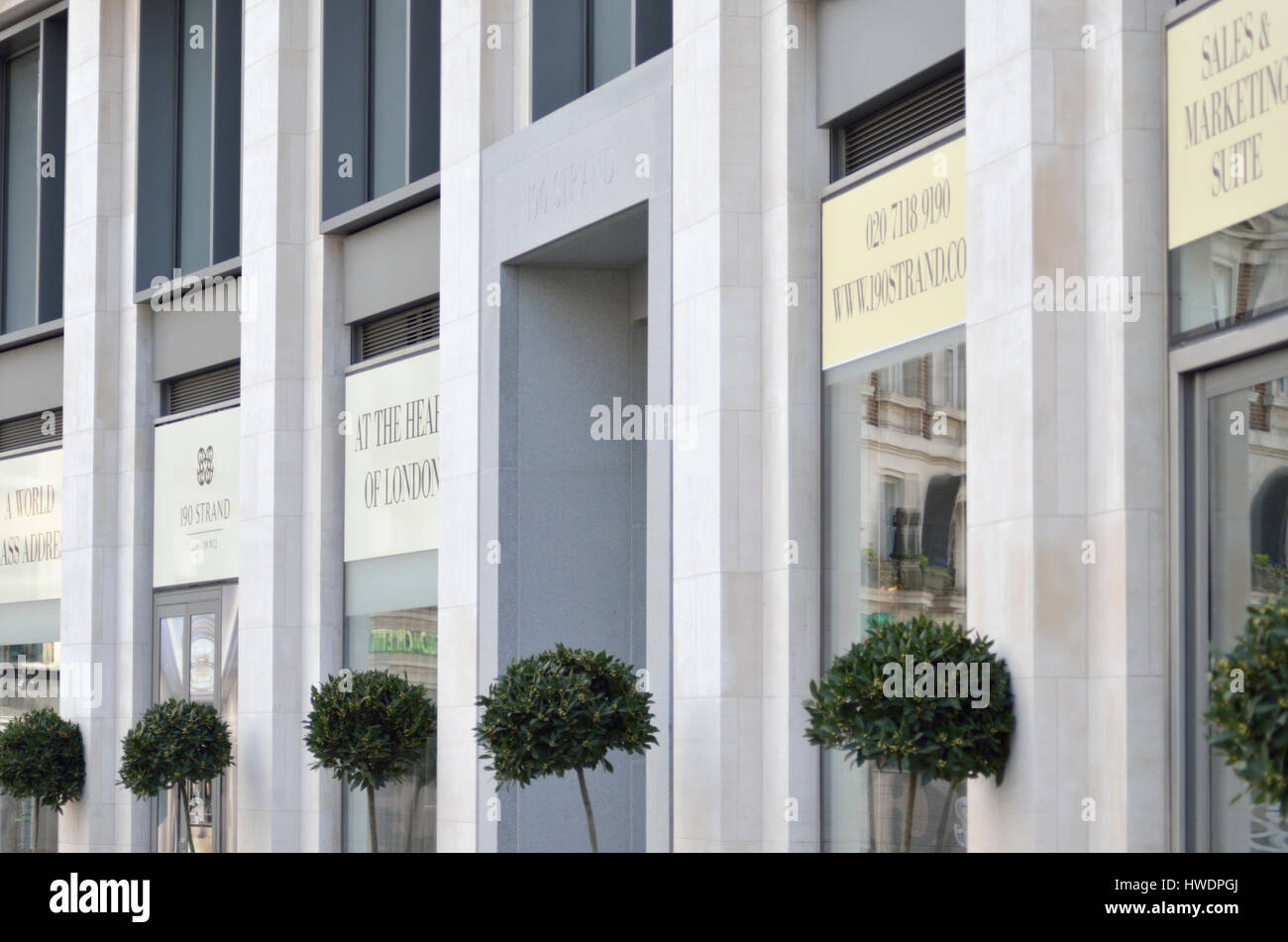 190 strand hi-res stock photography and images - Alamy