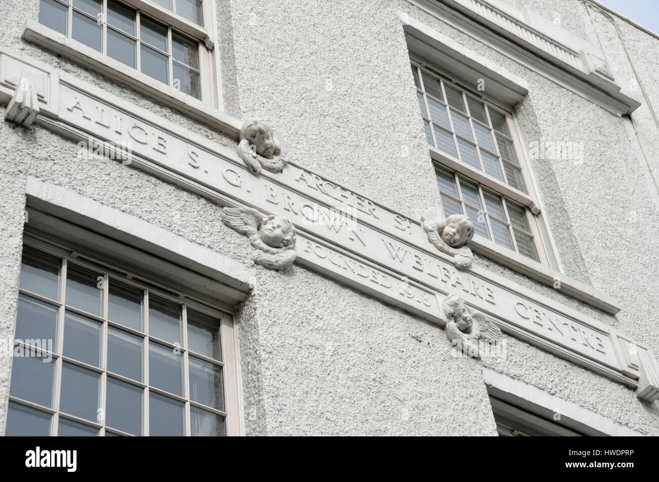 Grove centre hi-res stock photography and images - Alamy