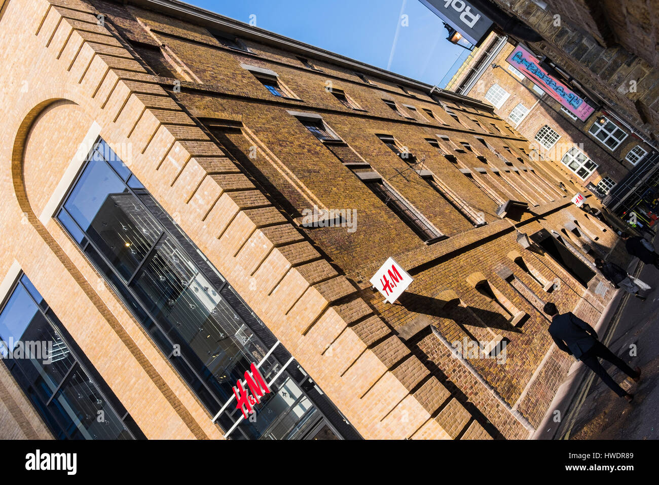 H&M Store in Converted Warehouse, Covent Garden Area, London, England ...